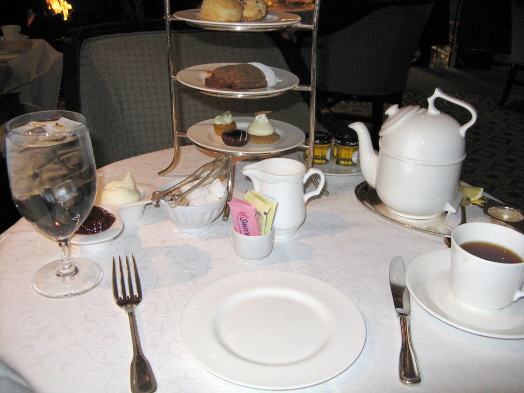 High Tea at Four Seasons Hotel, Chicago